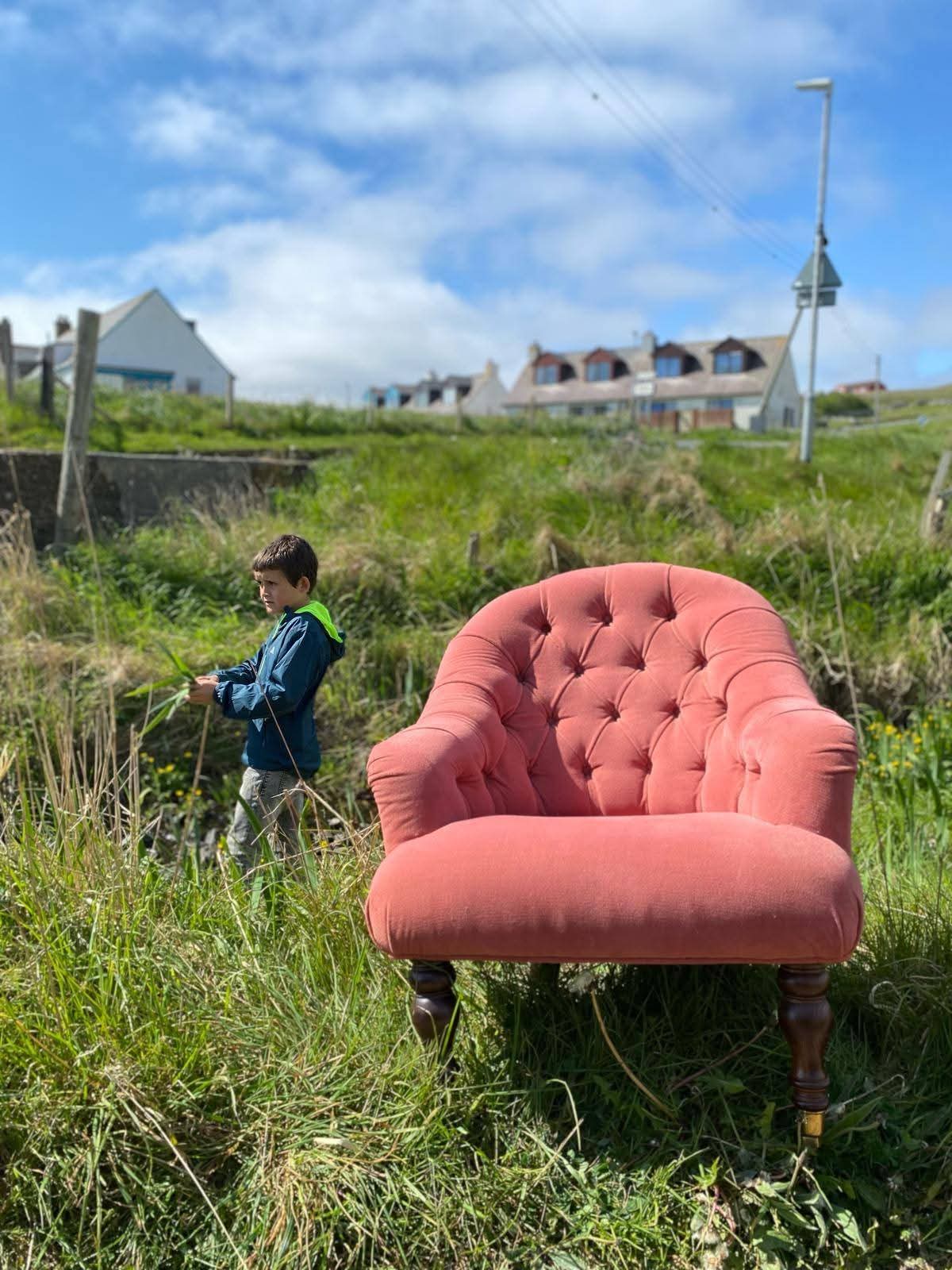 Westside Saturday Club Explore the 'Pink Chair' | Ability Shetland